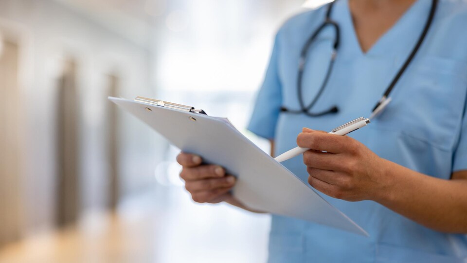 Des stages parfois très loin de la maison pour devenir infirmière ...