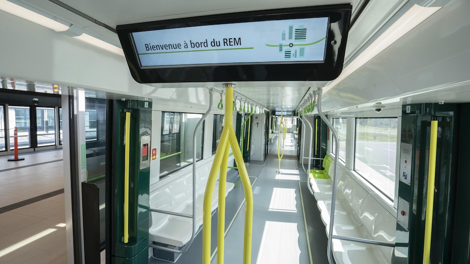 Retards dans la mise en service du REM : problème de transparence ou d ...