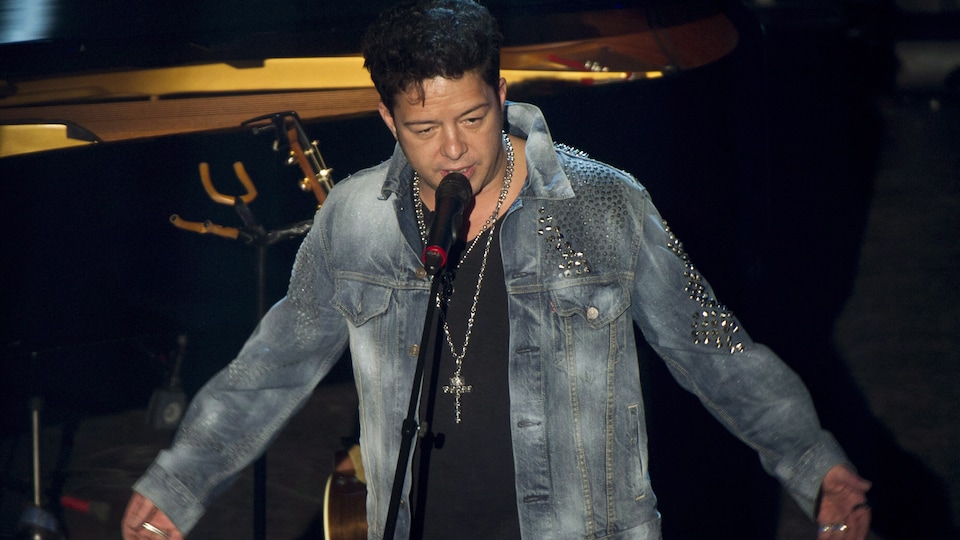 Catherine Ethier dévoile son amour d'adolescence pour Éric Lapointe