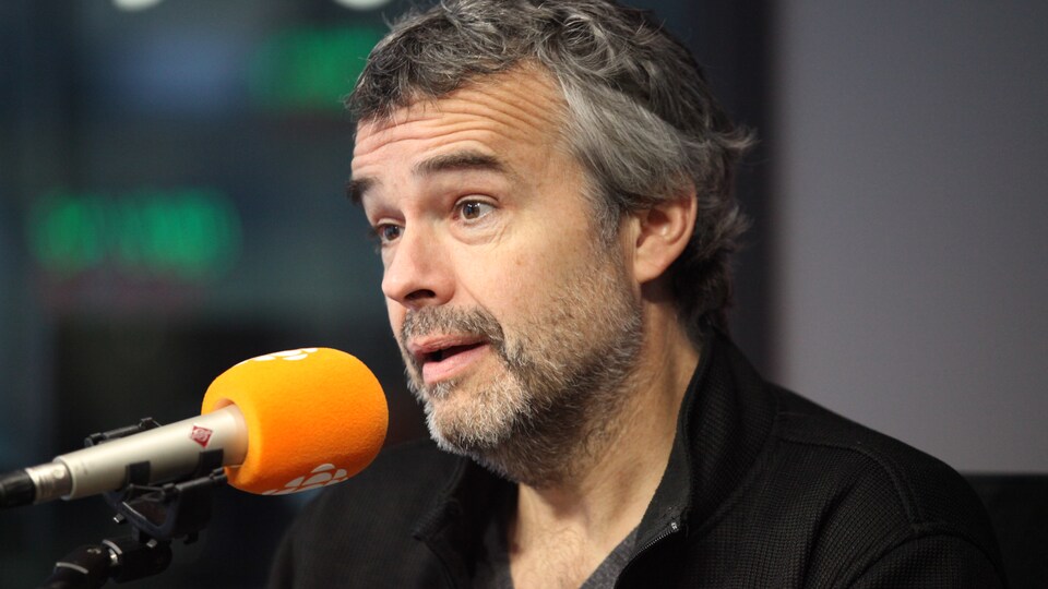 La géolocalisation pour aider à enrayer la COVID-19. Louis Roy du ...