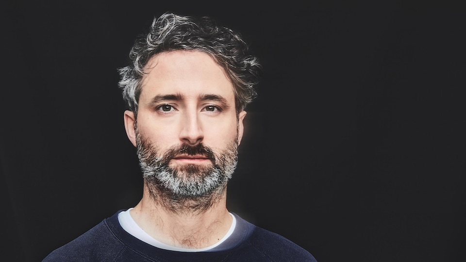 Au téléphone, Louis-Jean Cormier livre un moment musical émouvant (2020)