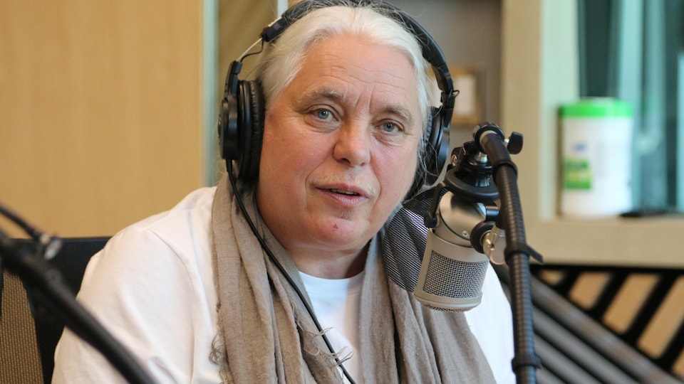 Manon Massé défend la « taxe orange » de Québec solidaire