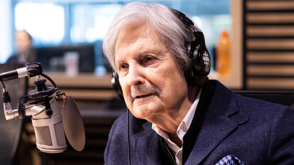 Les mouvements contestataires et leurs symboles, avec Marc Laurendeau