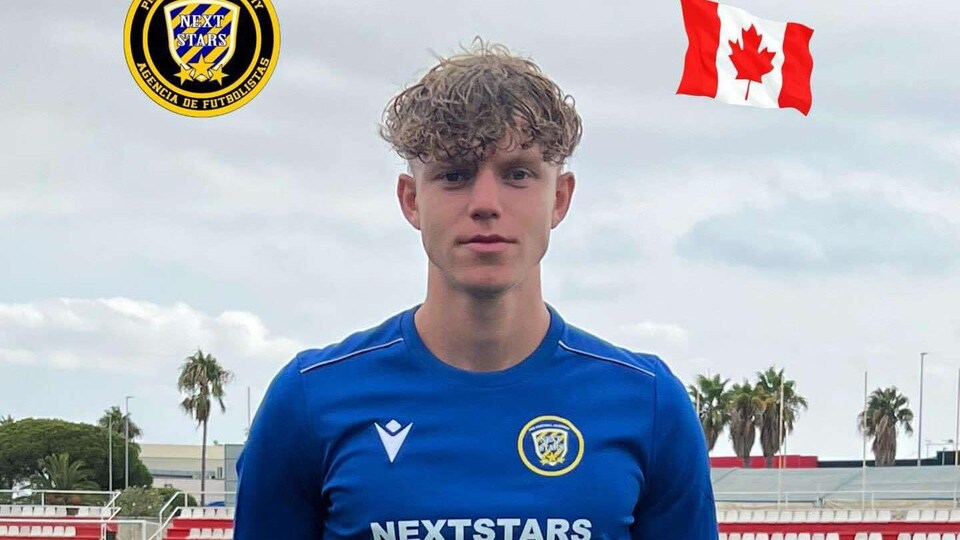 Le Louperivois Mathis Cyr en Espagne pour son sport, le soccer