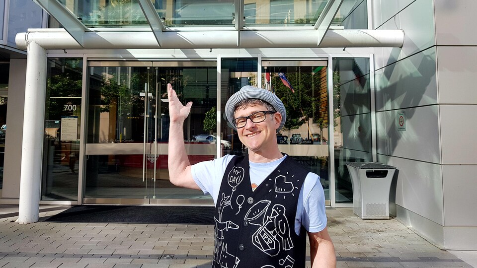 Ancien publiciste devenu troubadour