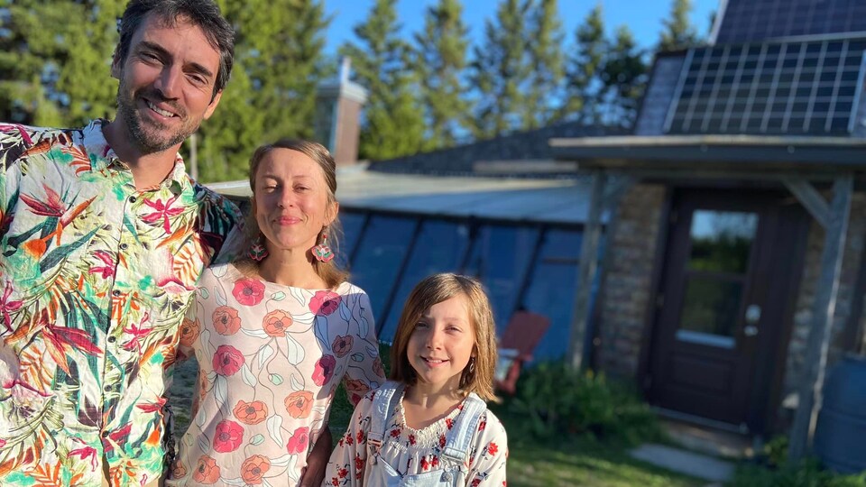 Mireille visite une maison de type géonef à Saint-Magloire | Partie 1