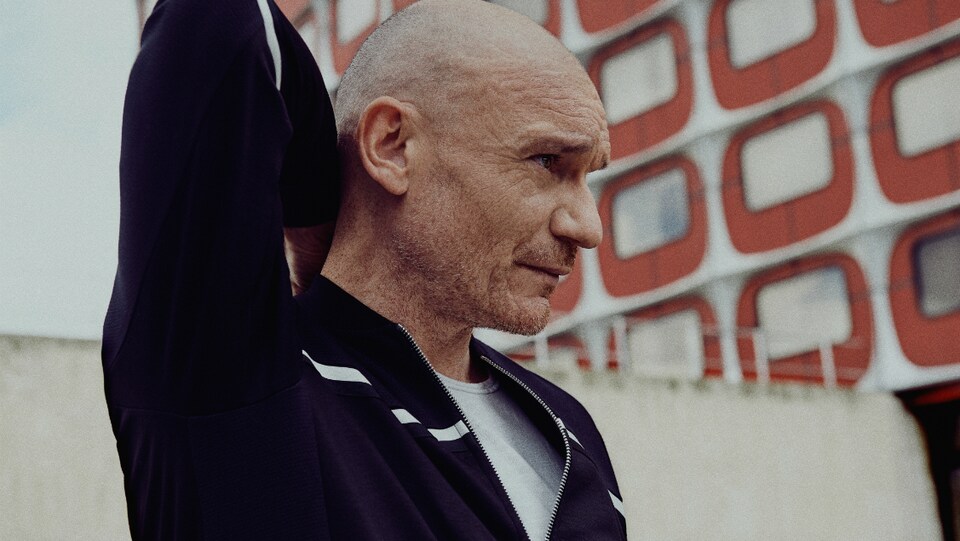 Gaëtan Roussel : danser d’abord, réfléchir ensuite | Médium large