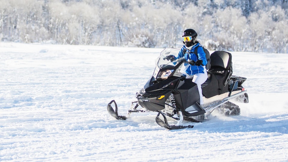 Beaucoup de neige pour les motoneigistes