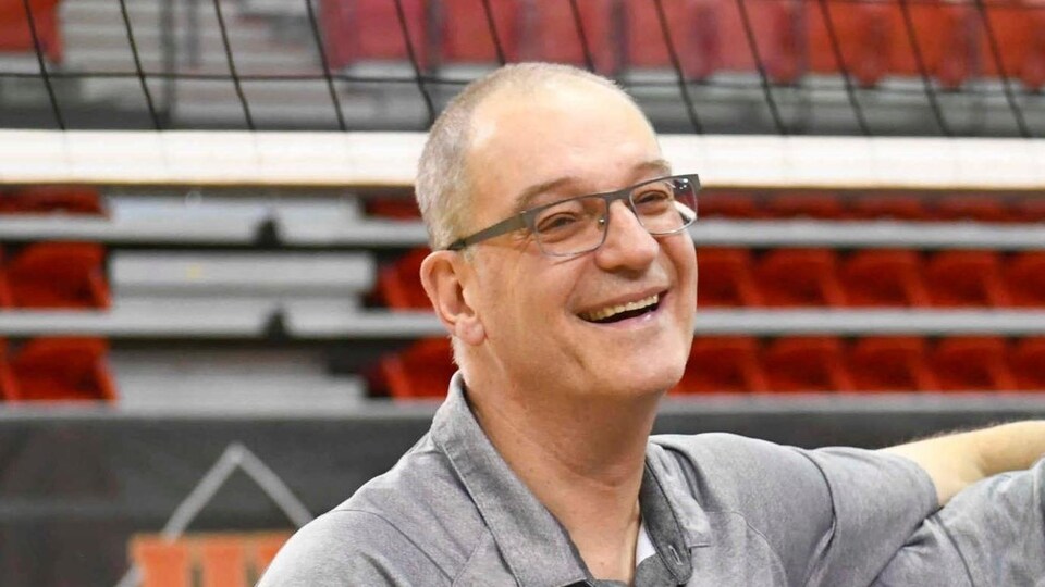 La qualité du volleyball de Québec. Pascal Clément, entraîneur-chef du R&O
