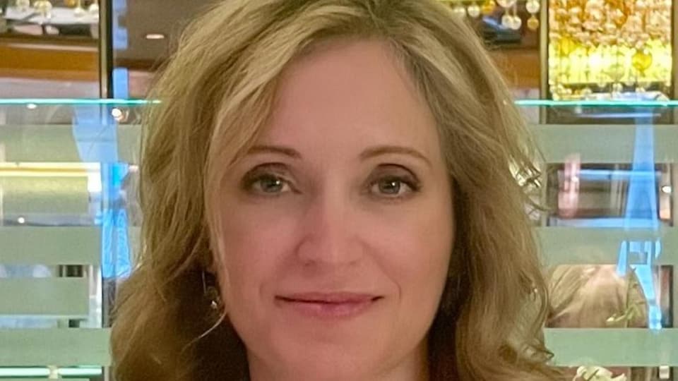 Une agente de bord de Timmins au match entre le Canada et le Maroc