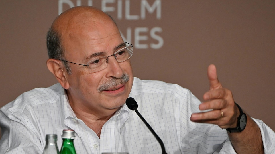 Le destin singulier du Dr Gabriel Sara, cancérologue et acteur