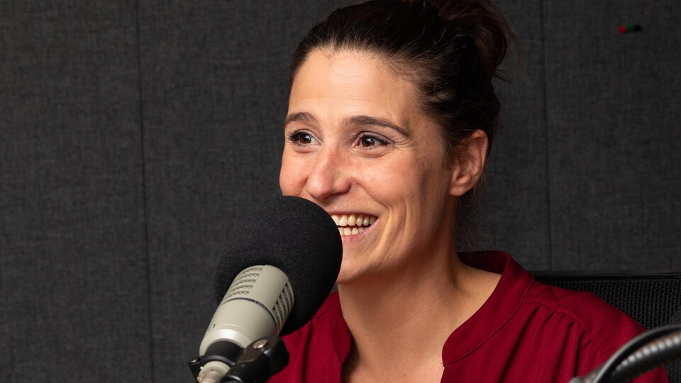 Salomé Corbo et son improvisation rimée de confinement