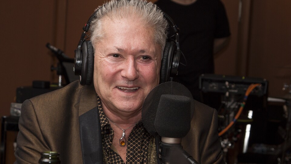 Jean-Paul Daoust nous fait découvrir la poésie de l'Acadienne France Daigle