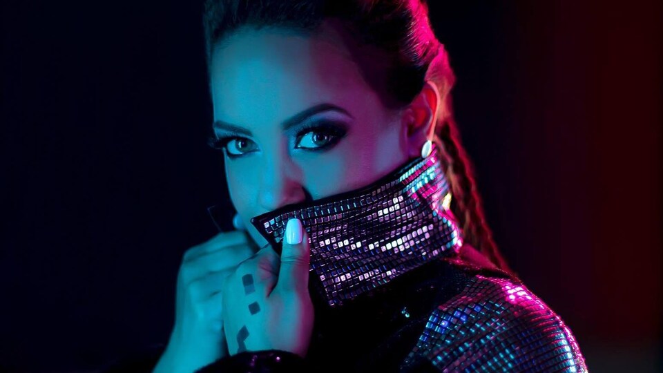 Debbie Tebbs : de la musique électro qui fait sourire