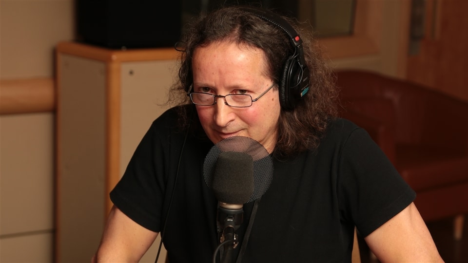 Émission spéciale depuis le Salon du livre de Genève avec Louis Hamelin