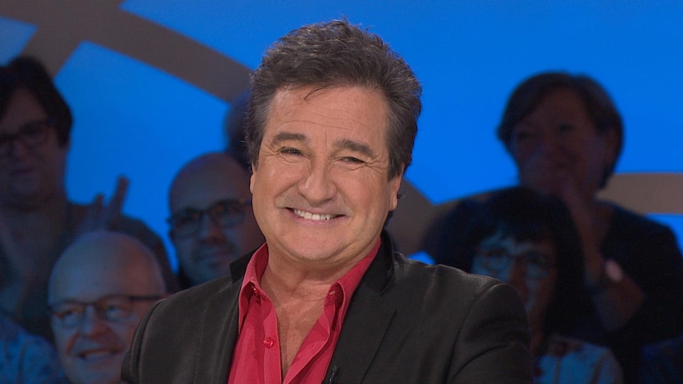 René Simard fête ses 50 ans de carrière