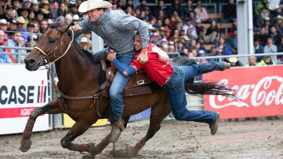 Le sauteur Pascal Desrochers veut impressionner les cowboys albertains