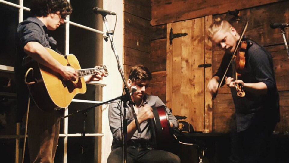 Ten Strings and a Goatskin en spectacle à Sept-Iles