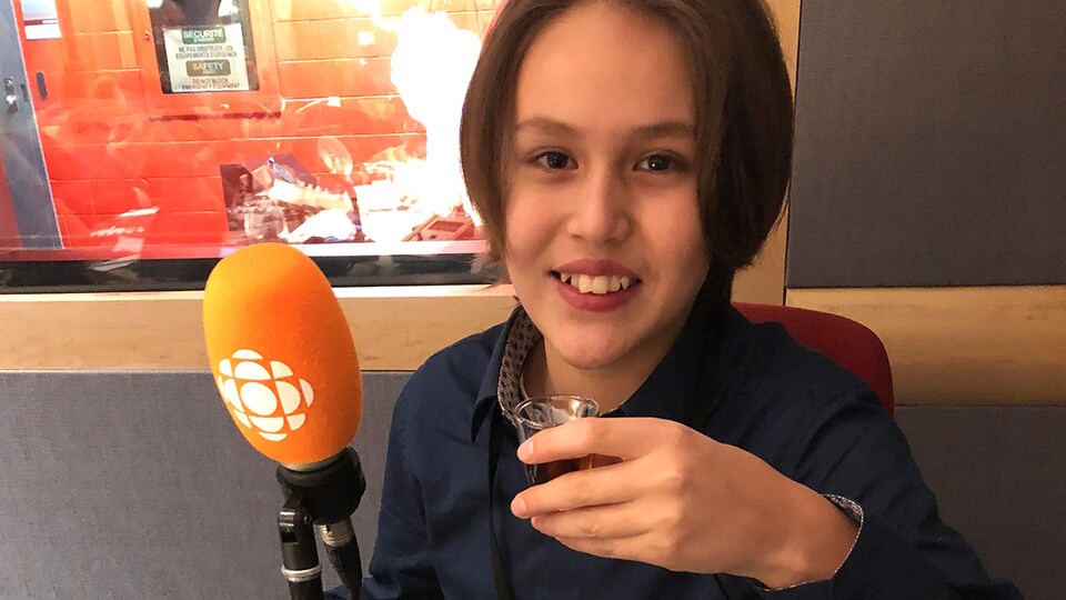 Jeune et doté d'un palais fin pour apprécier les différents sirops