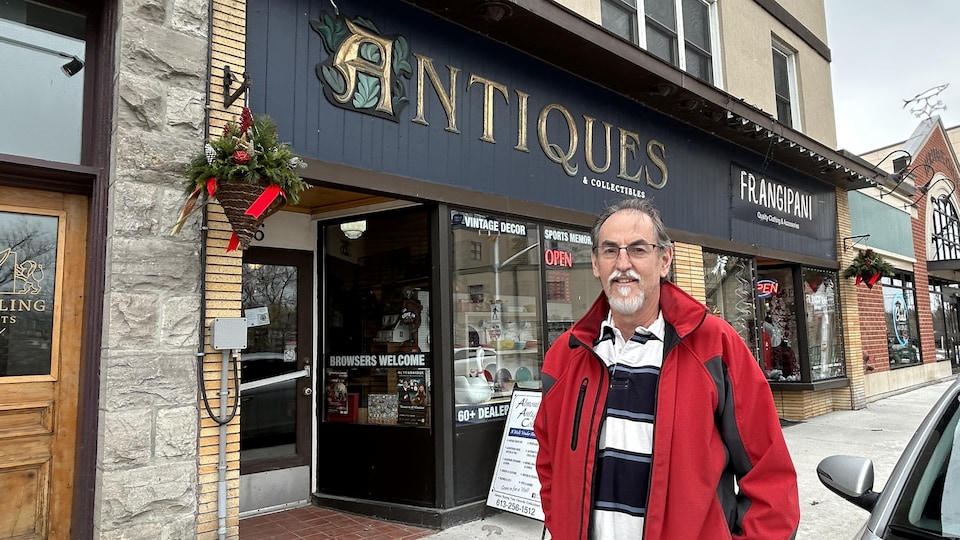 Pourquoi ne pas magasiner chez l'antiquaire?