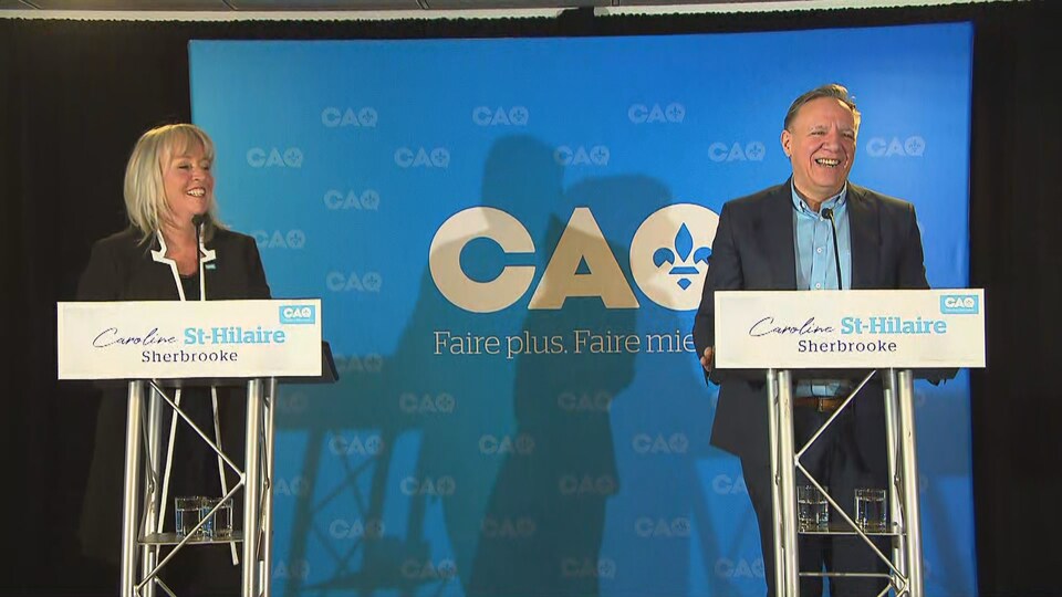 François Legault confirme Caroline St-Hilaire dans Sherbrooke | Radio ...