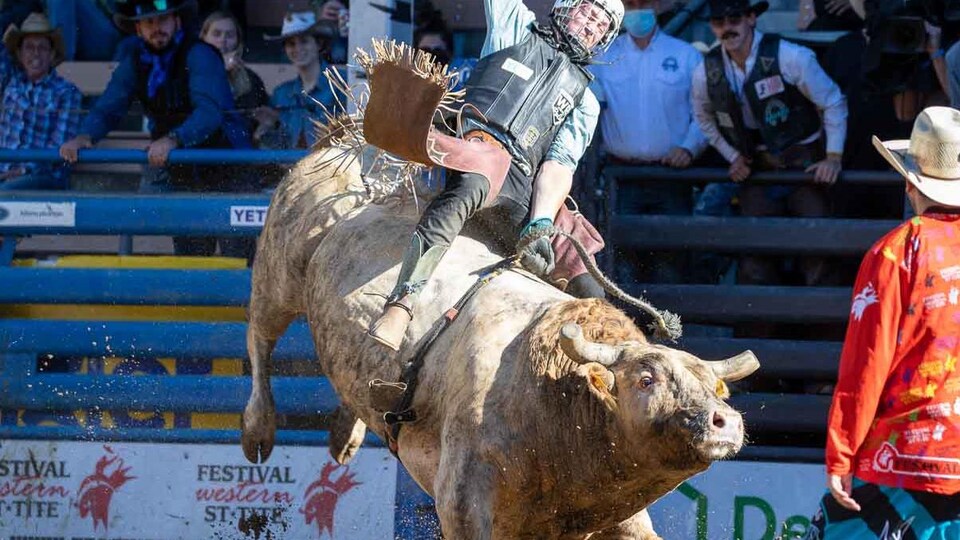 Deux cowboys de Weedon affrontent les meilleurs en Amérique du Nord