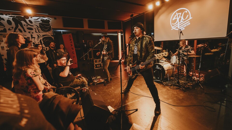 Un premier album pour le groupe d’Ottawa Sunday Riot Club