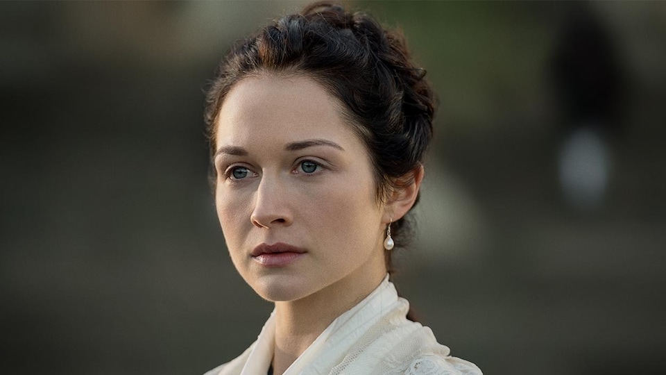 Lady Geneva Dunsany - Hannah James | Outlander - Le chardon et le tartan