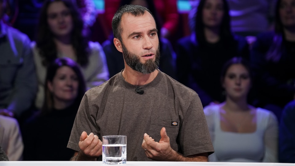 Le vidangeur qui pose un regard sociologique sur nos déchets | ICI Télé ...