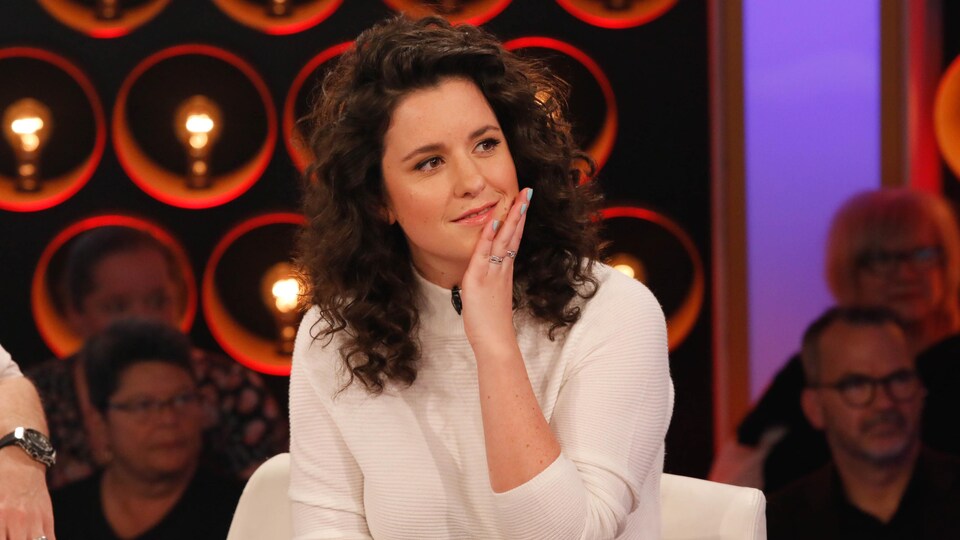 Philosopher et être drôle : le défi de Virginie Fortin