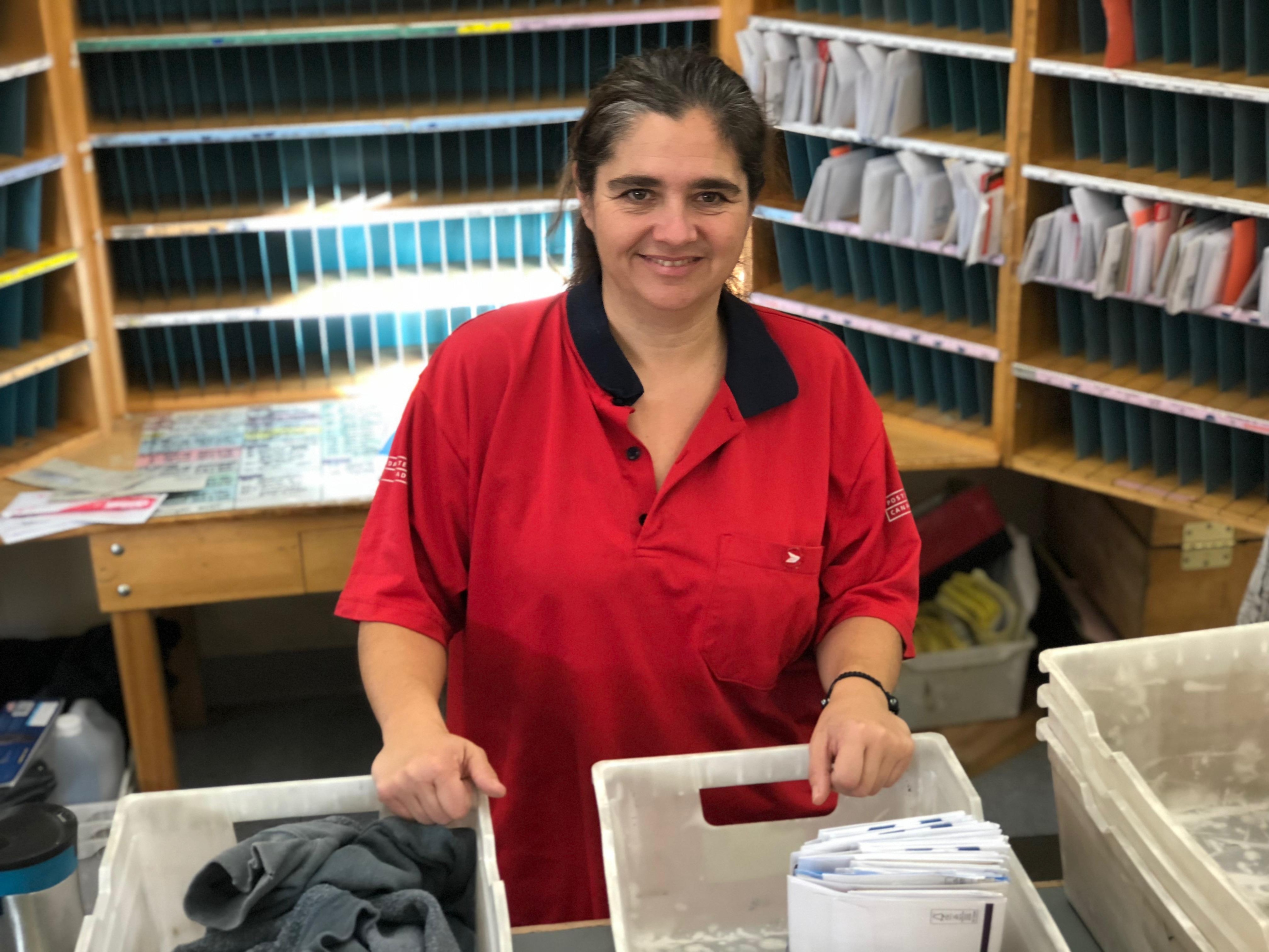 Les hauts et les bas d'une factrice rurale | OHdio | Radio-Canada