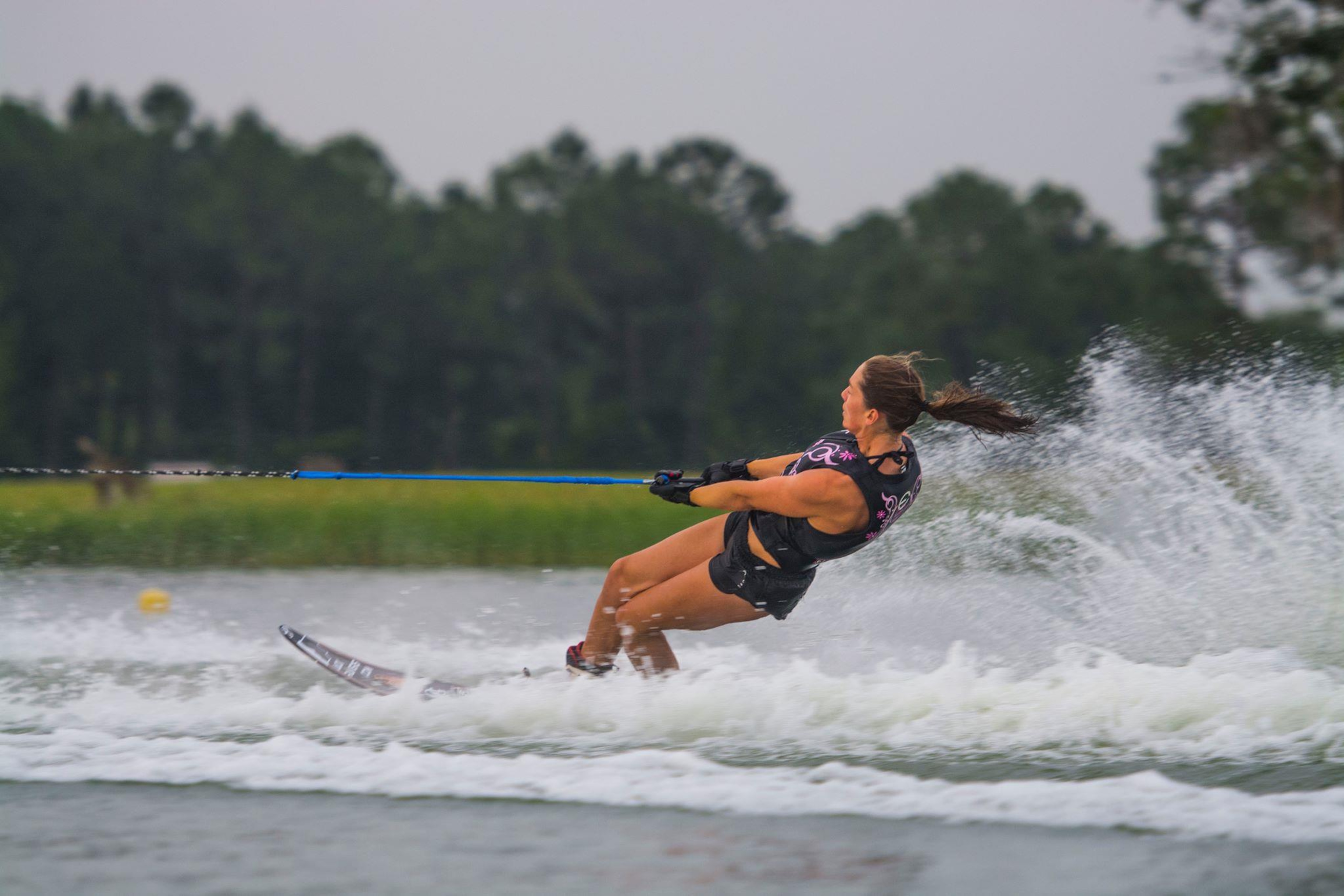 À 50km/h en ski... sur l'eau! | OHdio | Radio-Canada