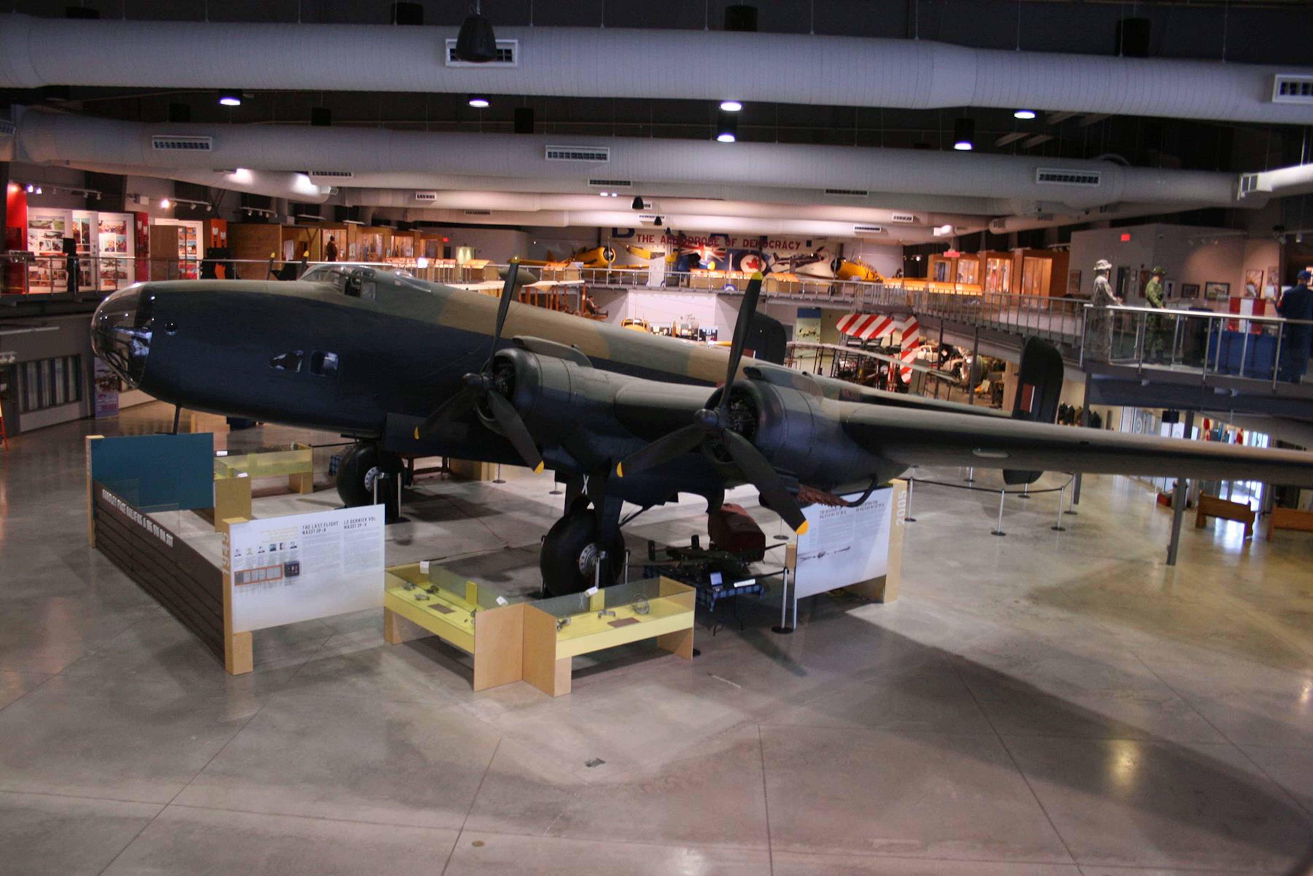 La tournée des musées : le musée national de la Force aérienne du ...