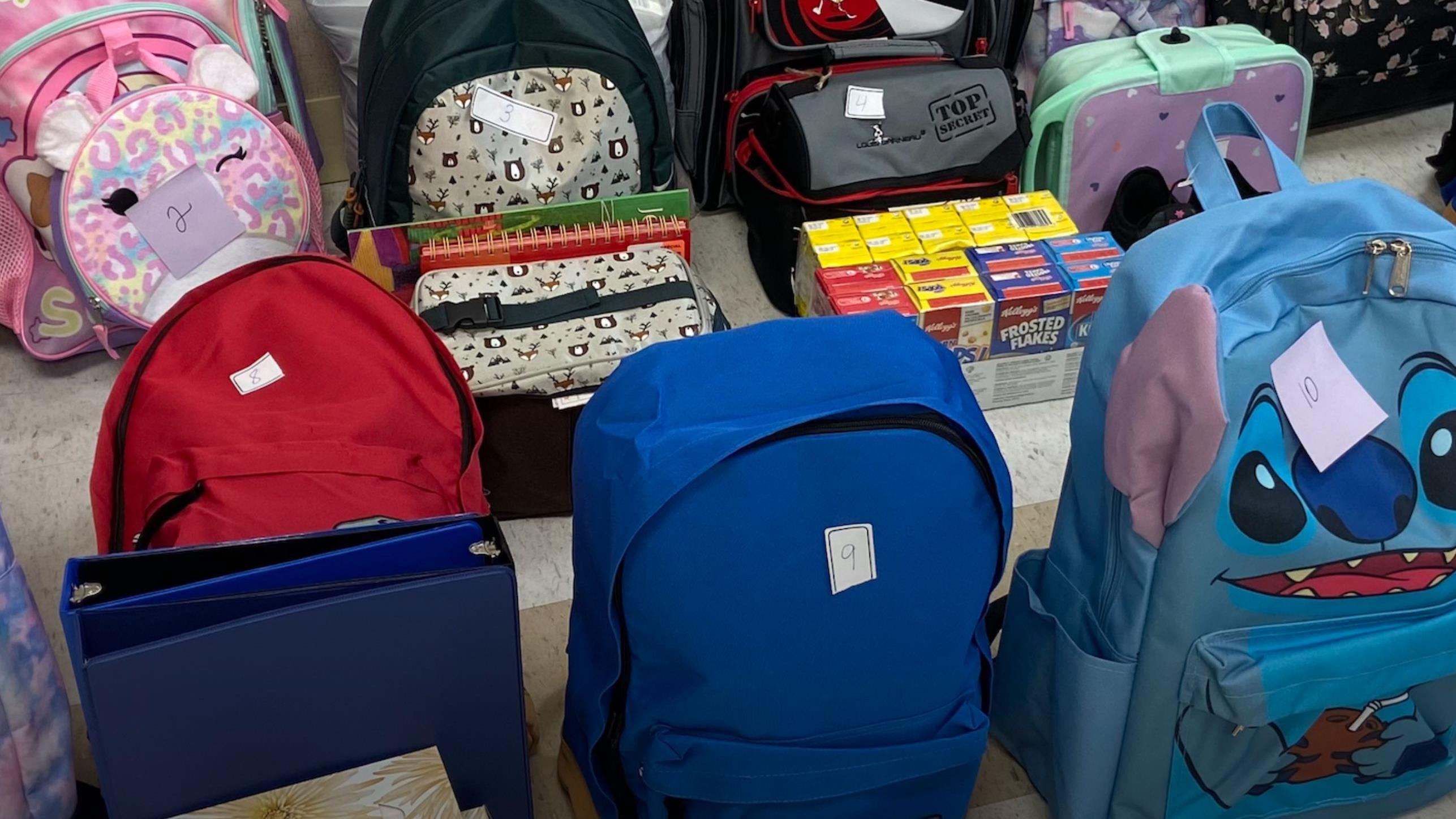 Les demandes sont à la hausse pour le Projet sac d’école | OHdio ...