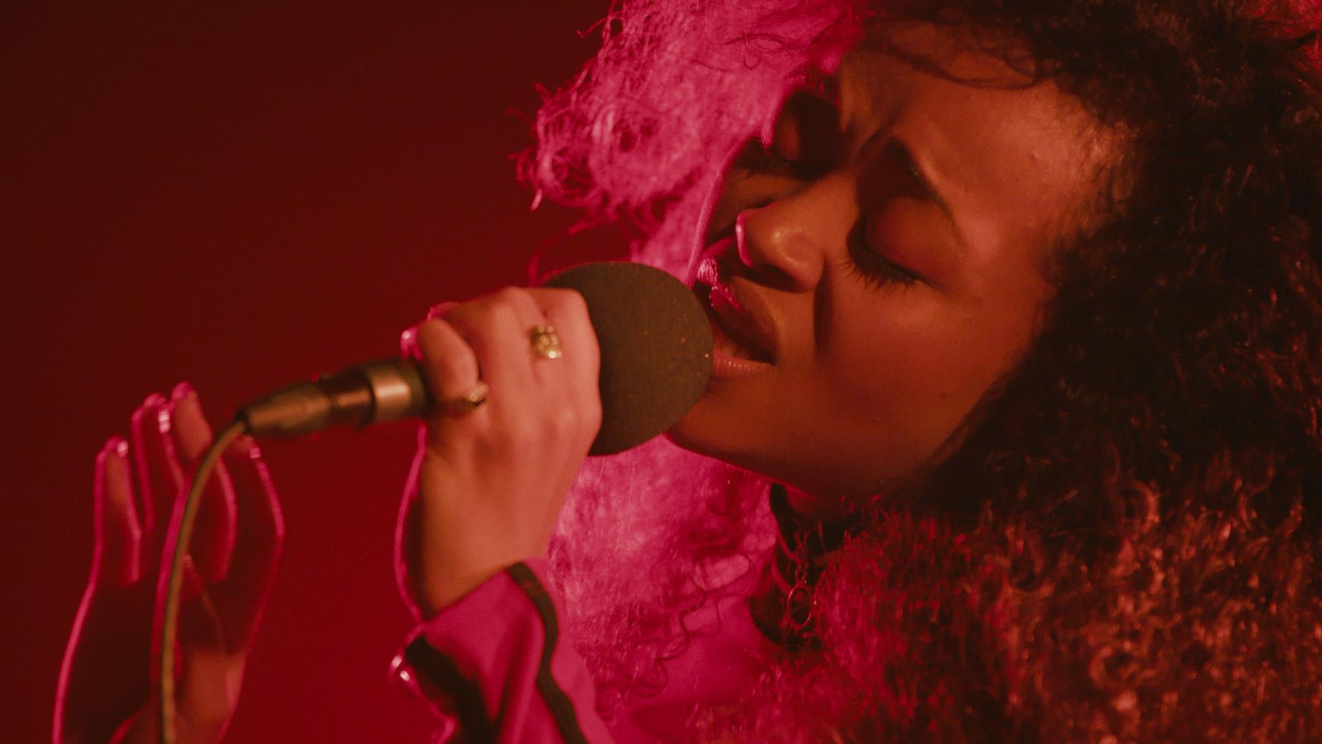 Shay Lia, danseuse et chanteuse RnB happée par la musique à Montréal ...