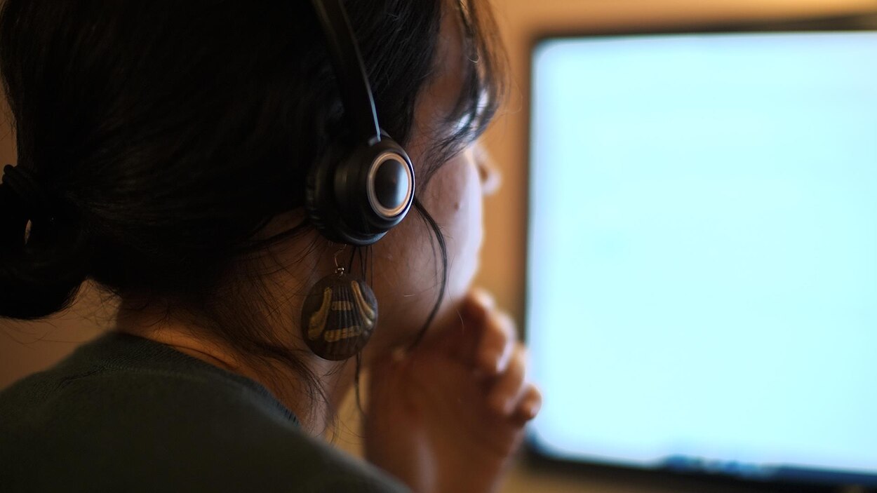 Incursion dans un centre d’appels de la ligne 988 pour la prévention du ...