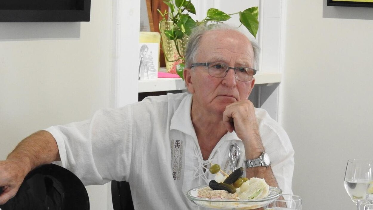 Un ancien enseignant de Hawkesbury fait face à des accusations de ...