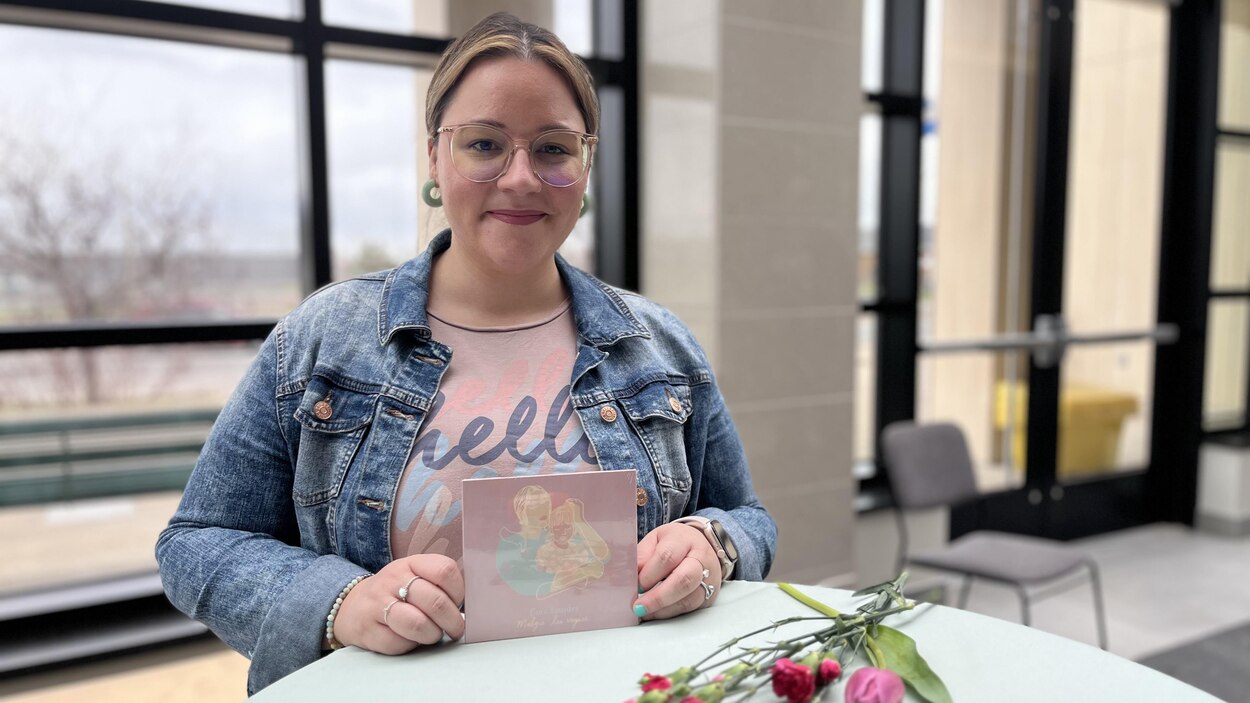 La Septilienne Ema Landry lance son premier album | Radio-Canada