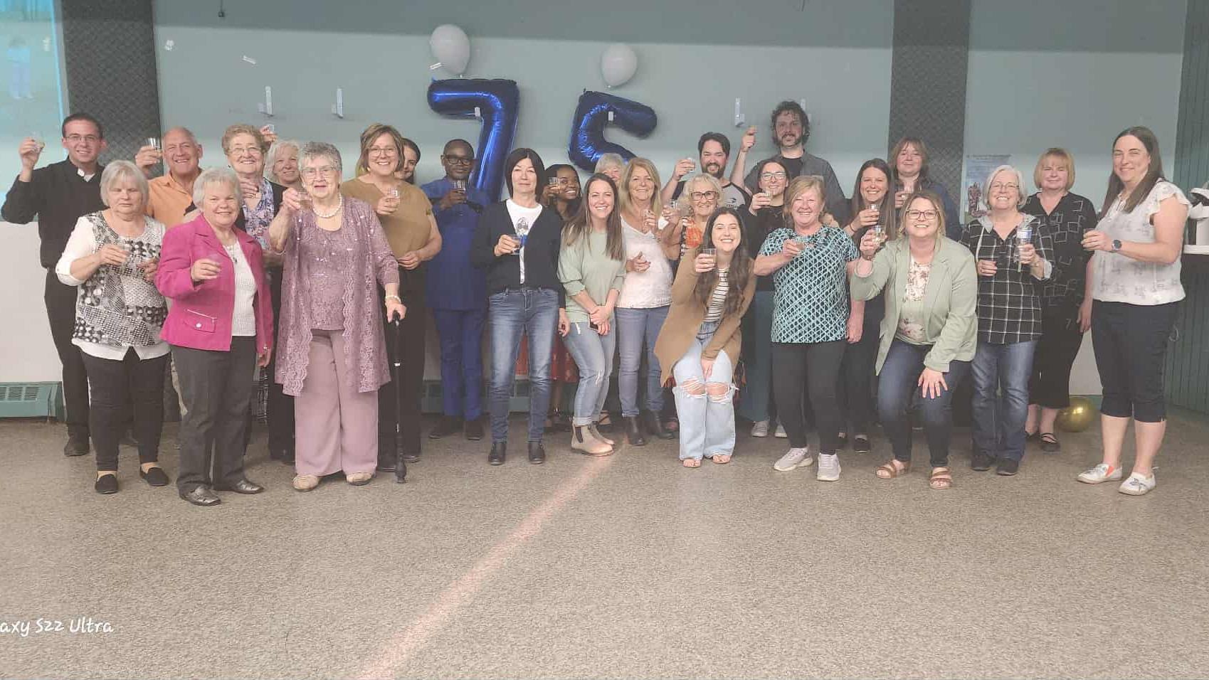 Des célébrations pour les 75 ans d’une école de Longlac | OHdio | Radio ...