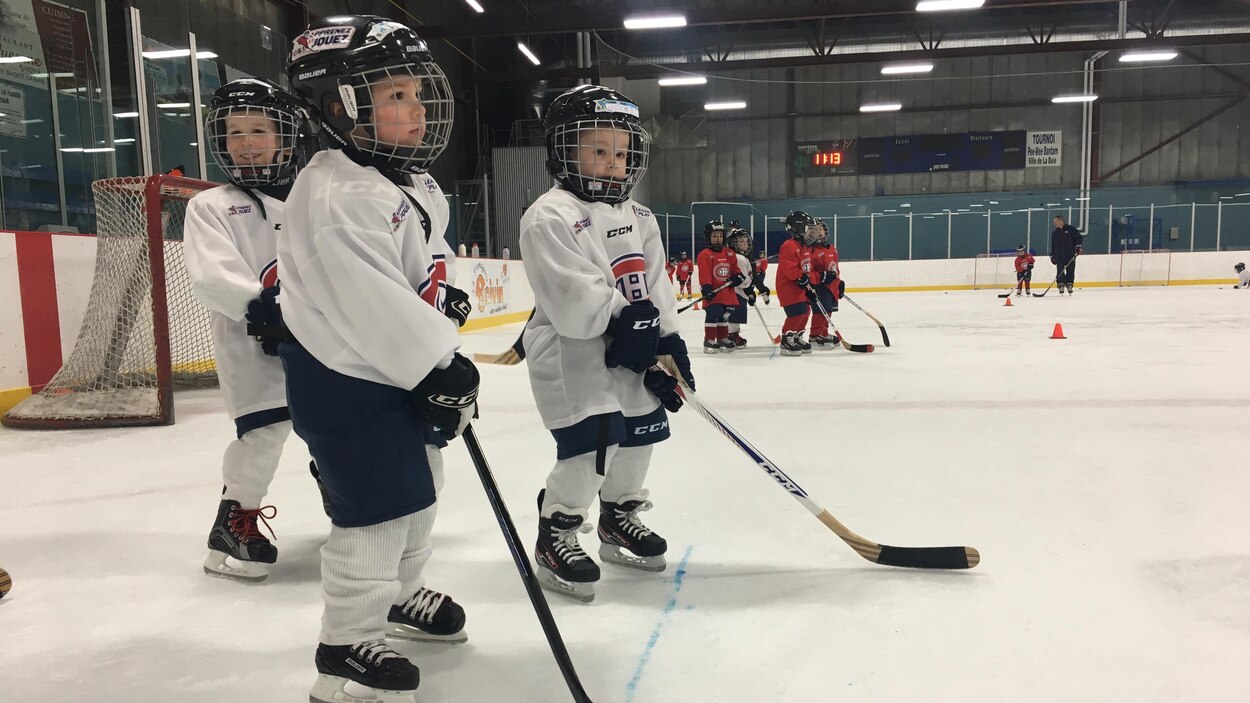 Des joueurs du Canadien de Montréal initient des jeunes de la région au ...