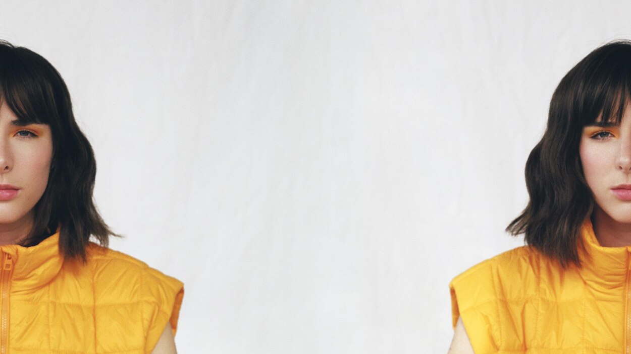 Un album pop pour Ariane Roy | Radio-Canada