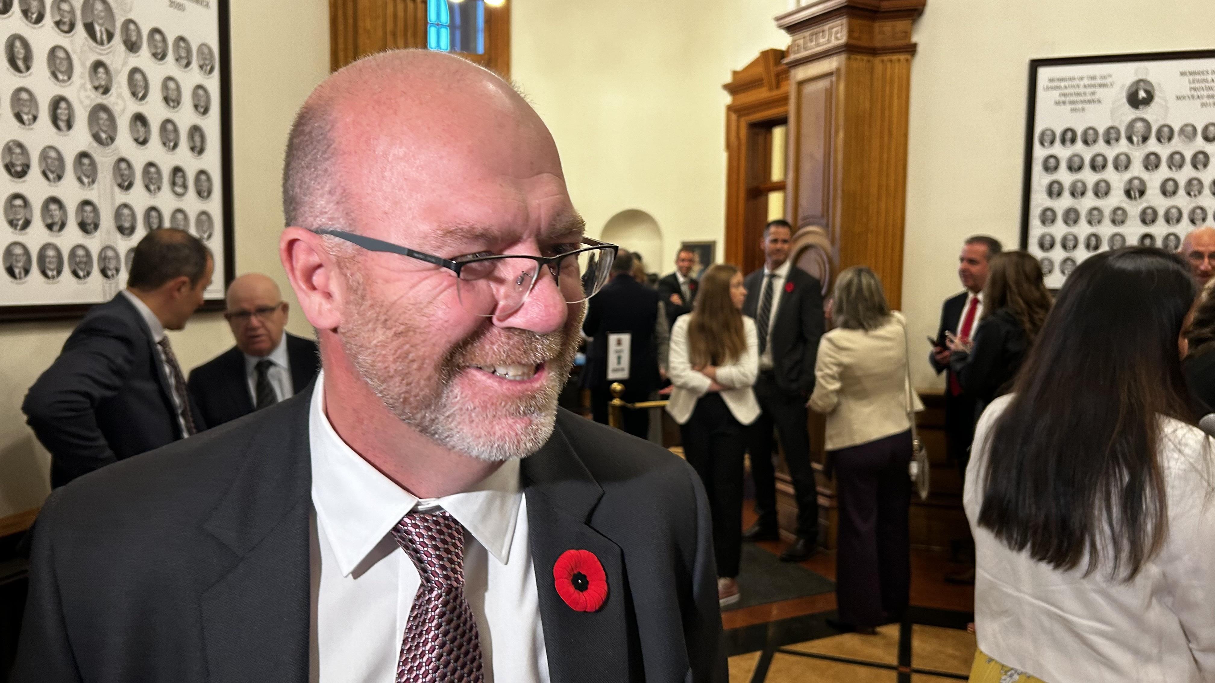 Entrevue avec le nouveau ministre des Finances, René Legacy | OHdio ...
