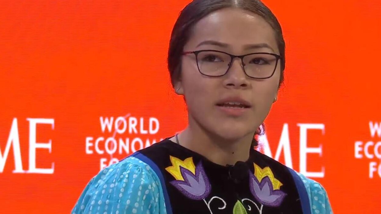 Autumn Peltier critique Ottawa au forum de Davos | Radio-Canada