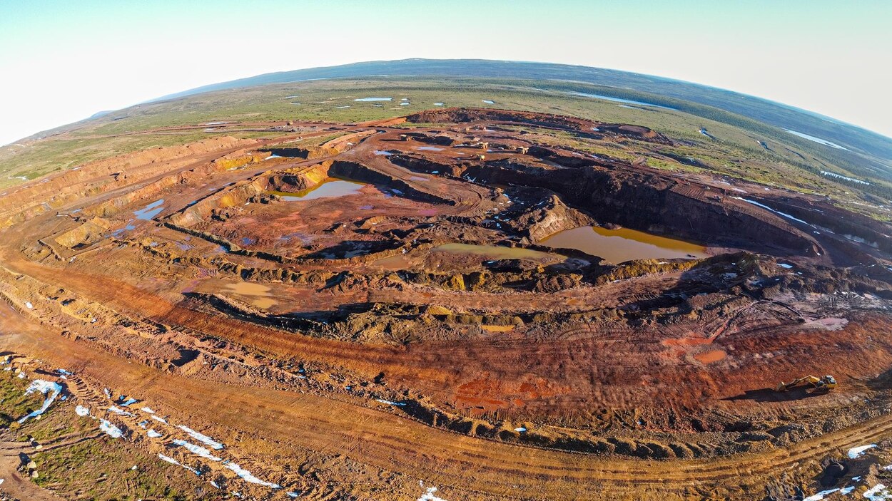 L’environnement de Schefferville marqué à vie par les eaux rouges de ...