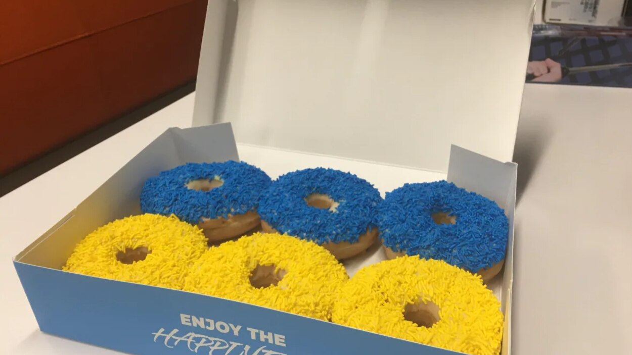 Un café de London crée des beignets en guise de soutien à l’Ukraine ...
