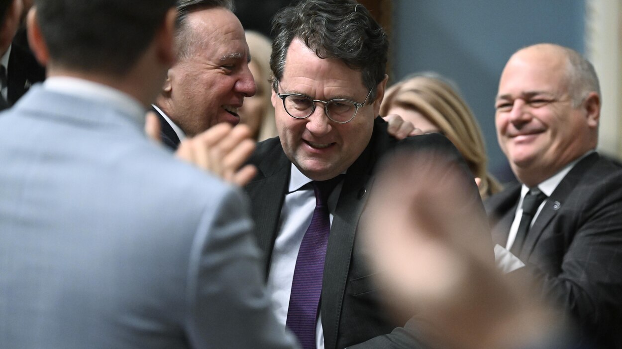 Éducation : le projet de loi 23 est adopté par l’Assemblée nationale ...