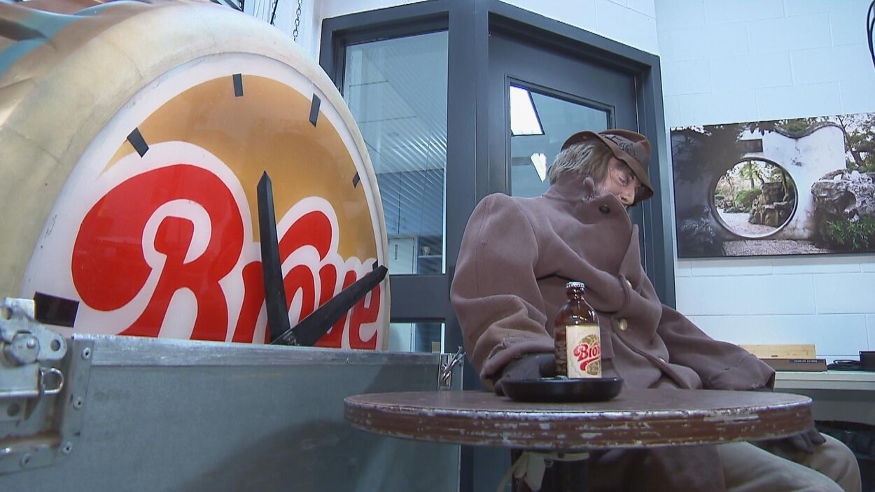 Broue dans la collection du Musée | Radio-Canada