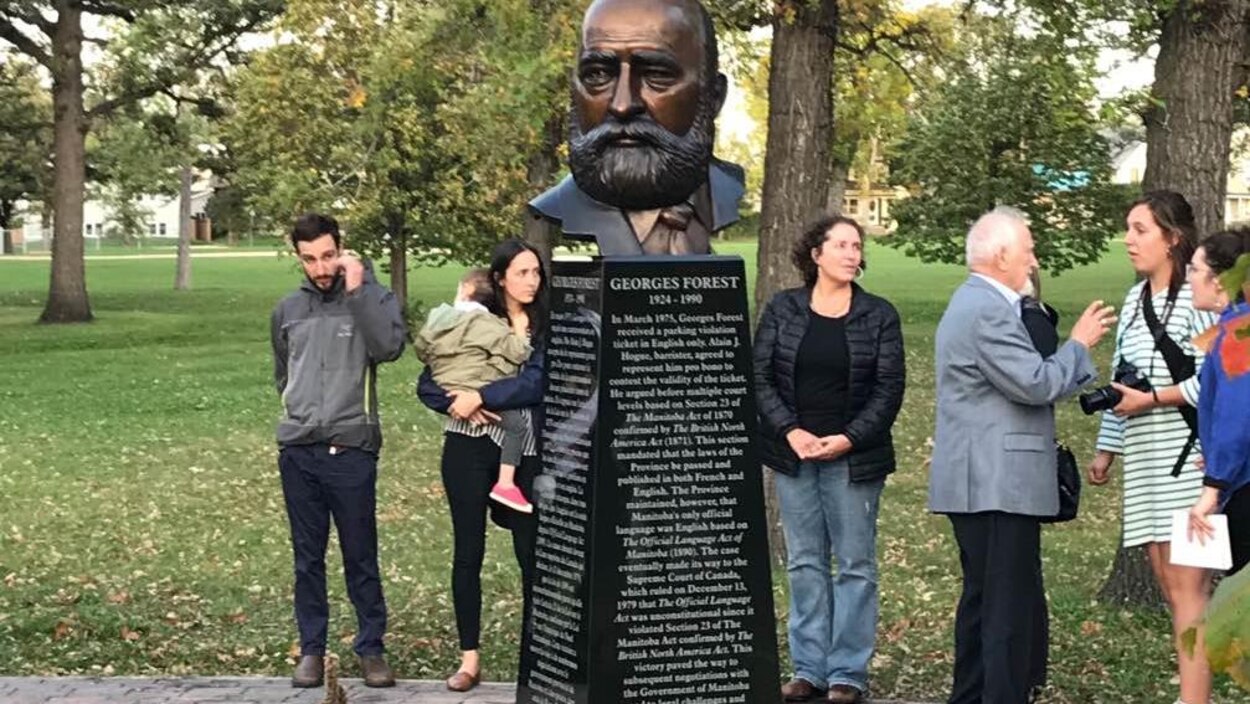 Le monument Georges-Forest a été dévoilé dans le parc Provencher ...
