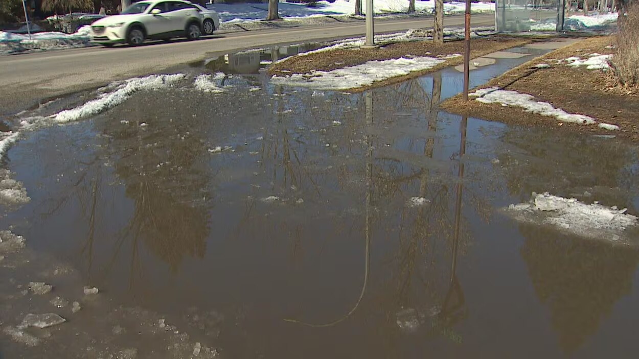 Les demandes affluent à la Ville de Calgary pour de l'eau qui s ...