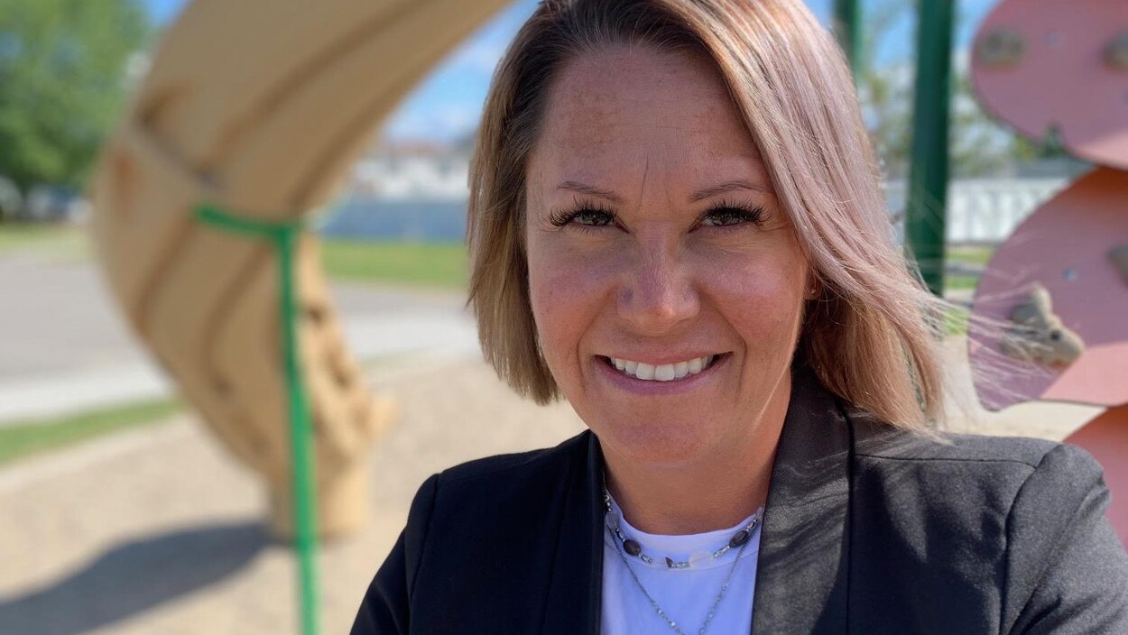 L’ex-porte-parole de GNL Québec, Stéphanie Fortin, se lance en ...